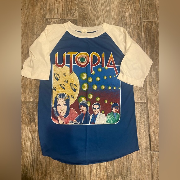 Shirts | Vintage Utopia Tshirt | Poshmark